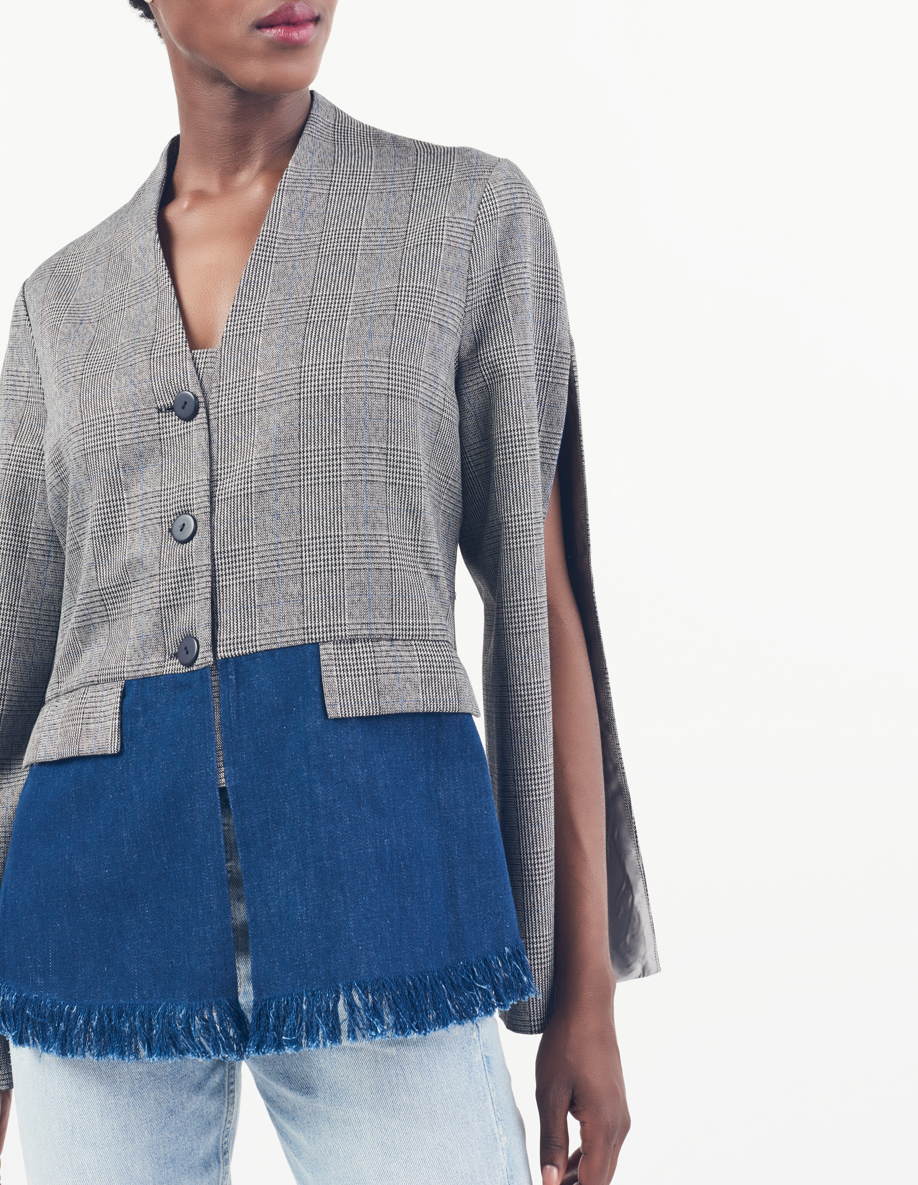 DECONSTRUCTED JACKET WITH FRINGES : Soukra